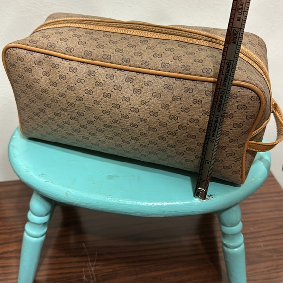 Gucci | Bags | Vintage Gucci Toiletry Bag Shaving Kit Leathercanvass ...